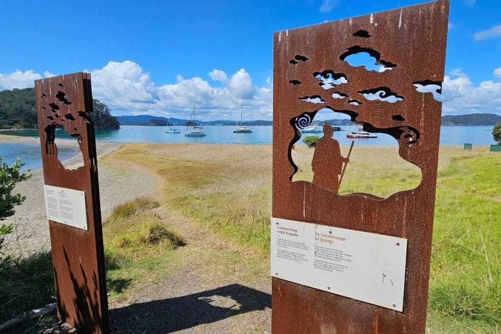 Roberton Island Lookout - Freewalks.nz