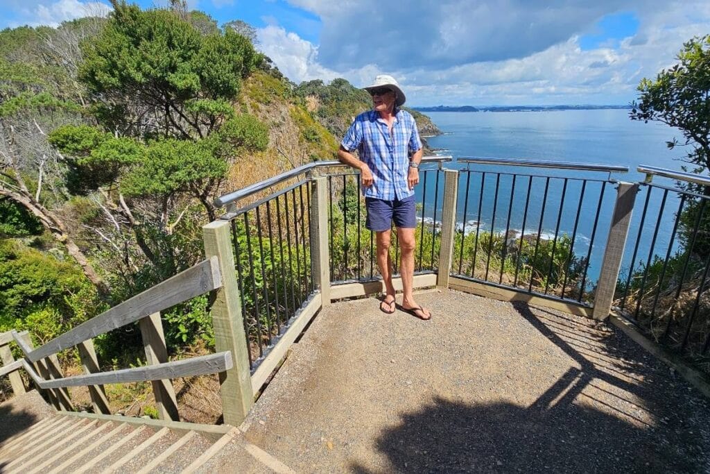 Roberton Island Lookout - Freewalks.nz